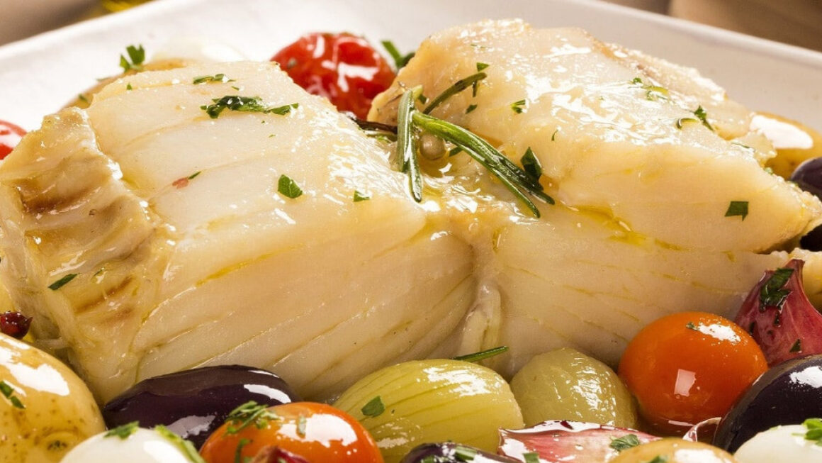 Bacalhau marinado com batatas - Casa e Culinaria