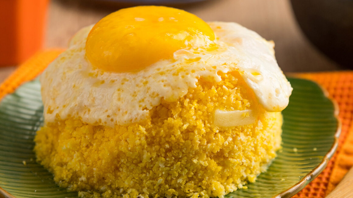 Cuscuz com ovo - Casa e Culinaria